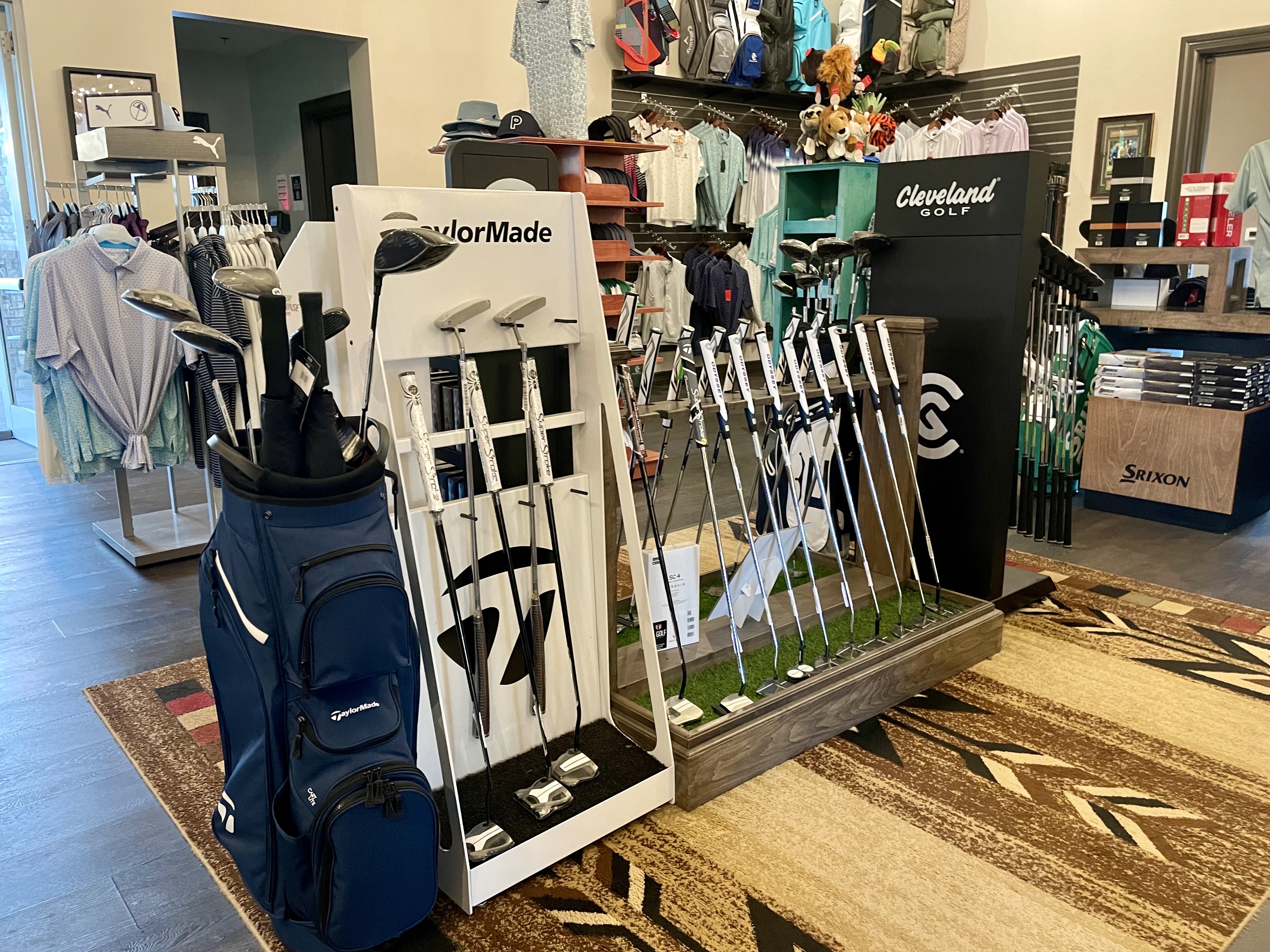 Golf Course Pro Shop | The Golf Club at Champions Circle